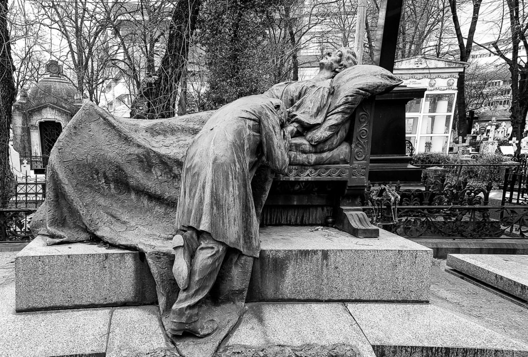 Forgotten stories of Bucharest's Bellu Cemetery