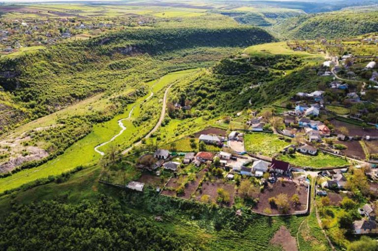 Discover the Republic of Moldova: Top 5 Tourist Attractions